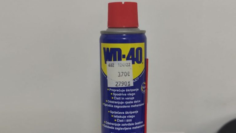 Using WD40 To Remove Scratches on Cars - Does It Work?